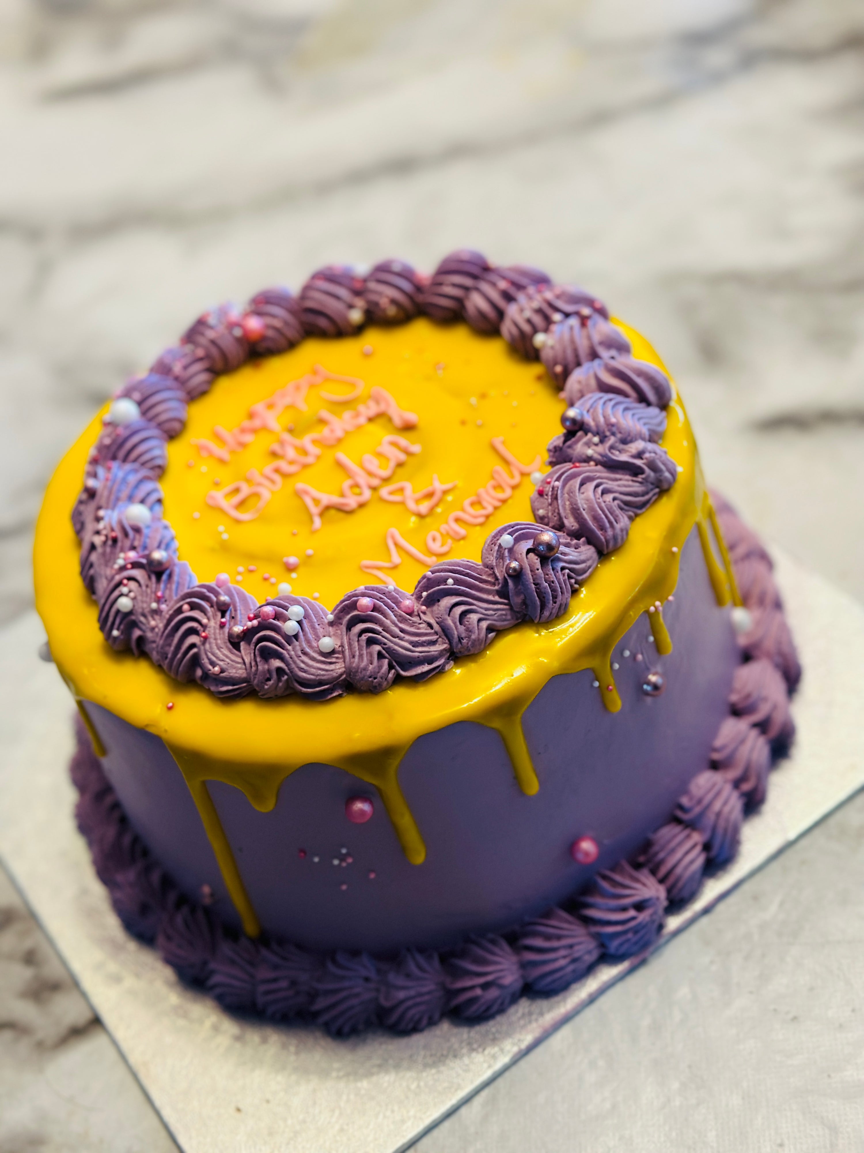 A Guide to Cake Trays Diverse Cake Selections and Prompt Deliveries ...